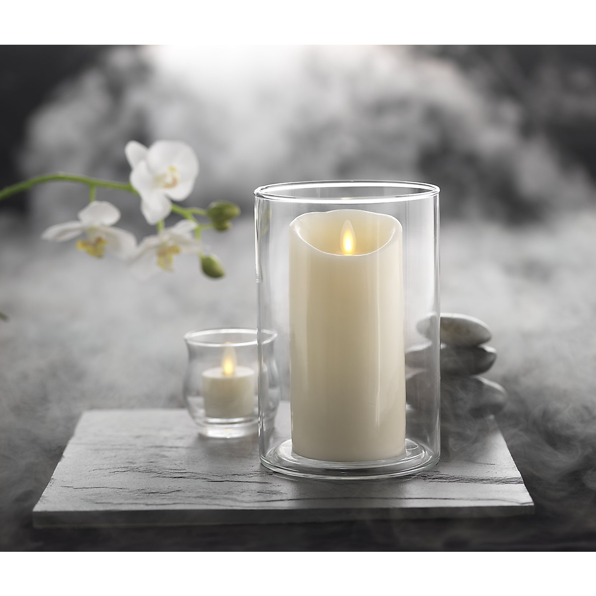 Liown Flameless Candle: Unscented Moving Flame Candle with Timer (4" White)