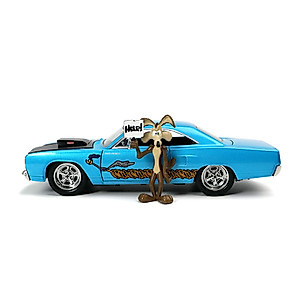1970 Plymouth Road Runner with Wile E. Coyote Figure, Looney Toons - Jada Toys 32038/4 - 1/24 Scale Diecast Model Toy Car