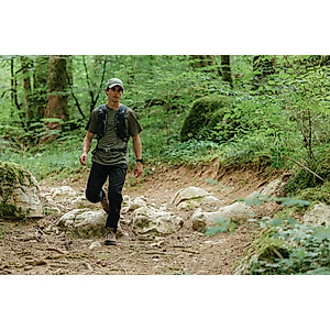 Salomon Men's QUEST ROVE GORE-TEX Leather Hiking Boots for Men, Kangaroo / Kelp / Black, 10.5