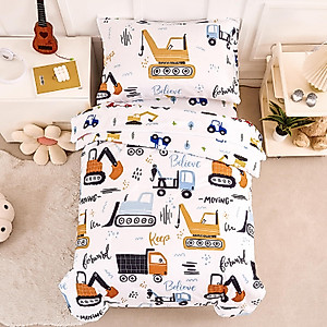 PERFEMET 4 Piece Boys Twin Bedding Sets Car Printed on White Kids Comforter Set for Boys Reversible Cartoon Tractors Bed in A Bag Comforter Set with Sheets (Car Pattern, Twin)