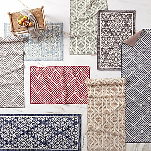 TOWN & COUNTRY EVERYDAY Walker Modern Diamond Everwash™ Washable Multi-Use Decorative Rug, Tufted Kitchen Runner Rug, Low-Profile Door Mat, Bath Rug with Non-Slip Backing, Beige, 24"x72"