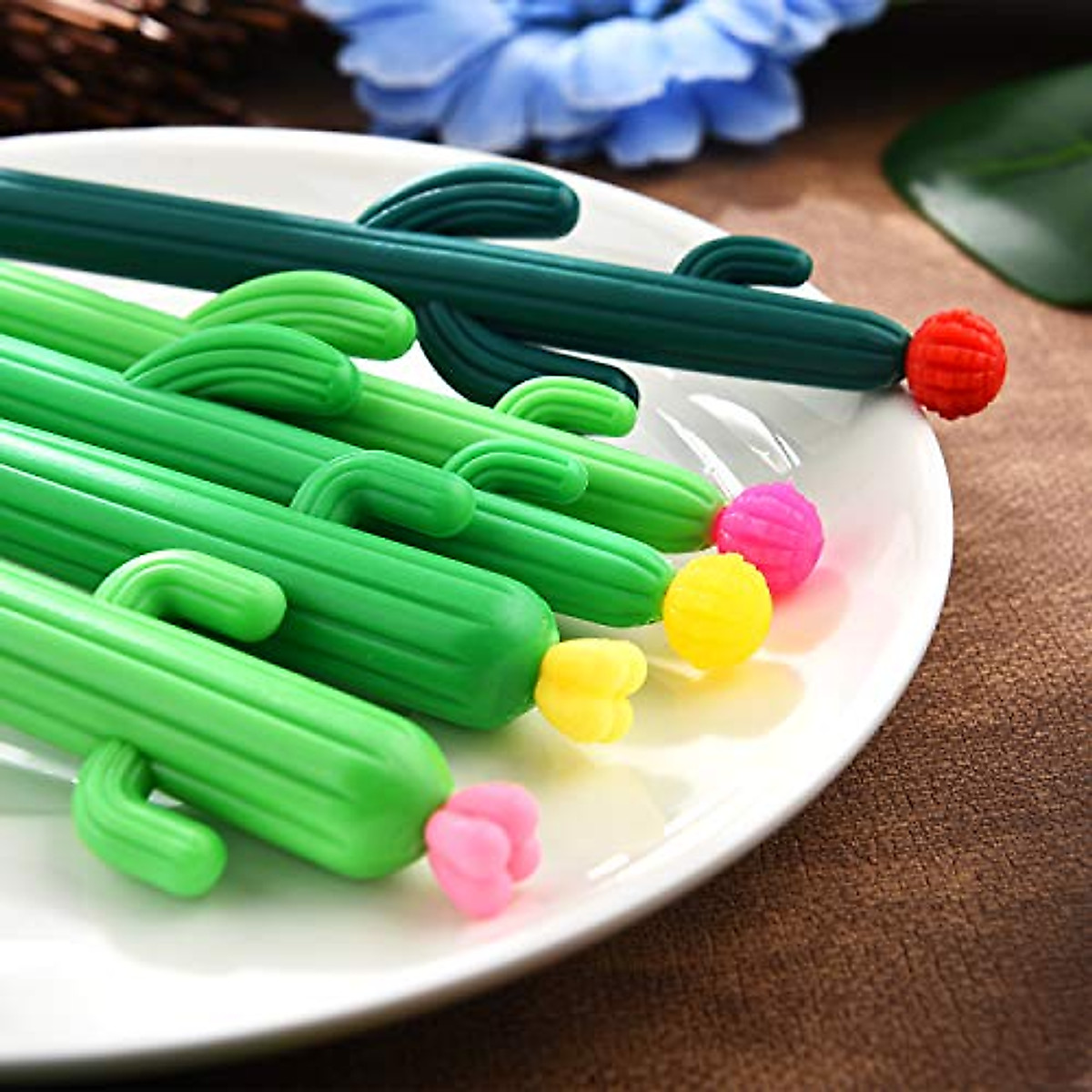 30 Pieces Cactus Pens Cactus Shaped Rollerball Pens Cactus Black Gel Ink Pens Writing Pen for Office School Home Writing Valentine's Day Gift Supplies, 5 styles