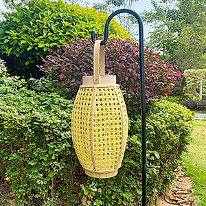 Hanging Solar Lanterns Outdoor - Solar Powered Rattan Woven Table Lamp with Warm Yellow LED Light Garden Decorative Hanging Lanterns for Patio Yard Garden Home Pathway Decor