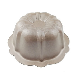 LoveDeal 4 Inch Nonstick Mini Bundt Cake Pan, Set of 4 for Baking, Carbon Steel Fluted Cake Pans, Metal Round Pumpkin Shaped Cake Mould for Cupcake, Muffin, Brownie, Pudding - Gold
