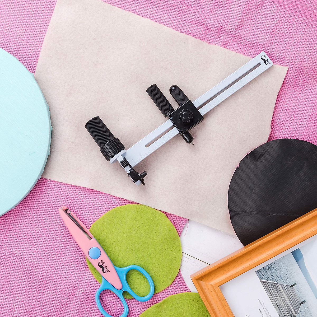 Mr. Pen- Compass Circle Cutter, Rotary Circle Cutter, Circle Cutter, Circle Cutter for Paper Crafts, Compass Cutter, Fabric Circle Cutter, Circular Cutter, Cutting Compass