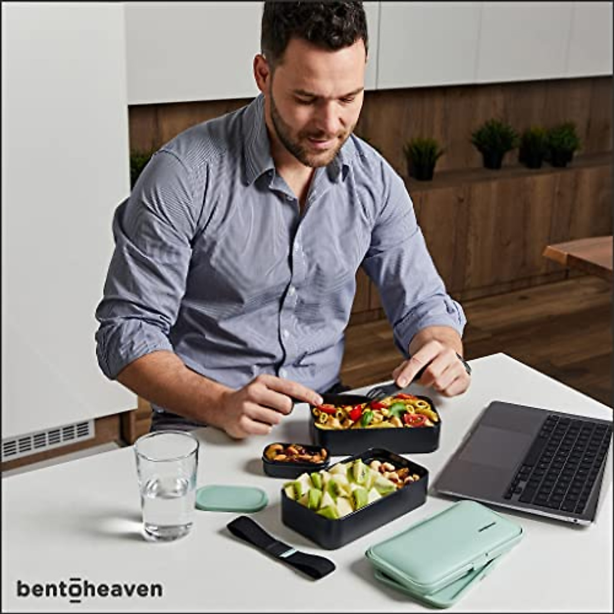 Bentoheaven Premium Bento Box Adult Lunch Box with 2 Compartments (40oz), Cutlery & Set of Chopsticks, Large Dip Container, Cute Black Japanese Bento Box, Rectangle, Microwavable (Billie Green)