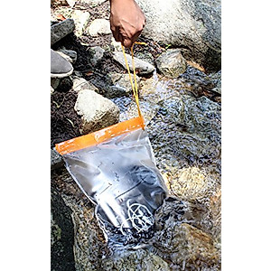 SE Set of 3 Waterproof Plastic Pouches with Hook and Loop Closure - TP126-3