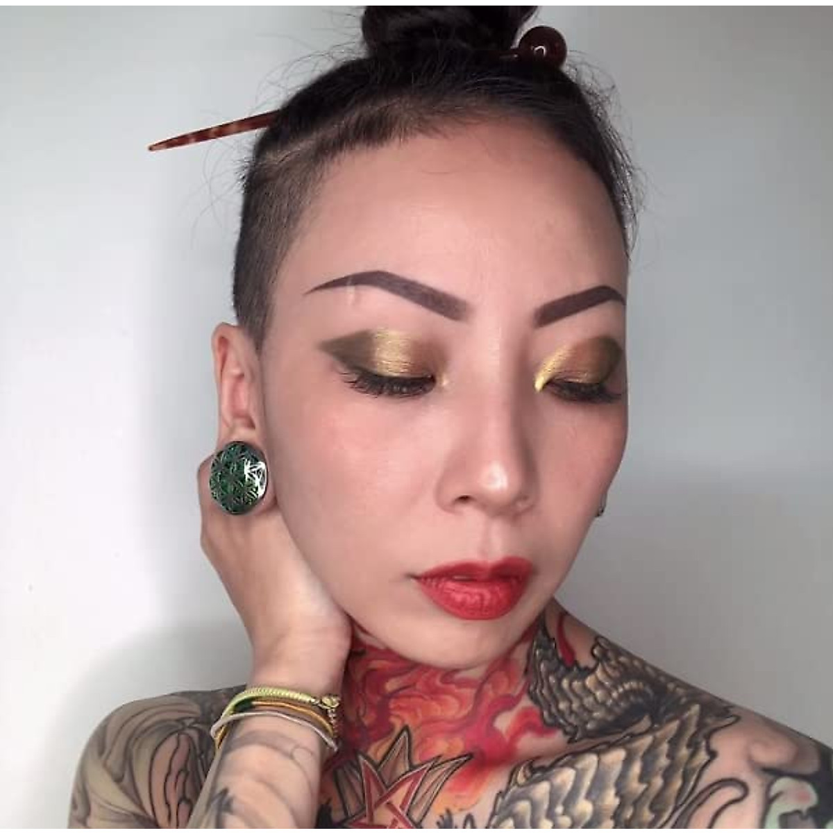 PUNKYOUTH 2PCS 8mm-25mm Stainless Steel Ear Gauges Screwed Flesh Tunnels Stretcher Piercing Jewelry for Women