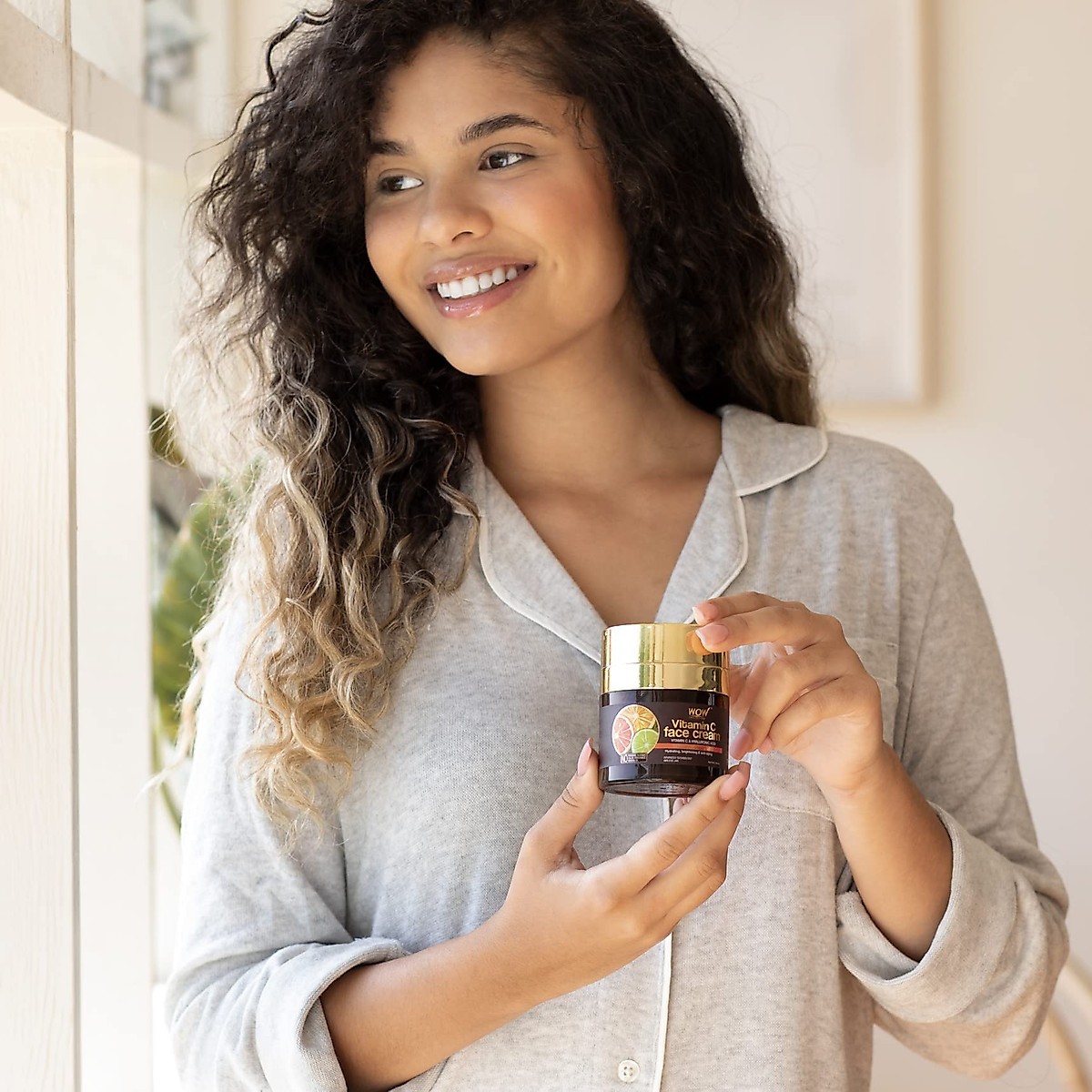 WOW Skin Science Vitamin C Moisturizer Face Cream - Anti Aging Face Moisturizer for Men & Women - Oil Free, Dry Skin Face Lotion - Facial Skin Care Products For All Skin Types (1.69 oz)