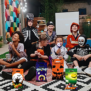 40 Pcs Halloween Treat Bags with Handles,Halloween Goodie Bags Treat bags for Kids, Halloween Plastic Candy Goody Gift Bags for Halloween Party Decorations Supplies Favors