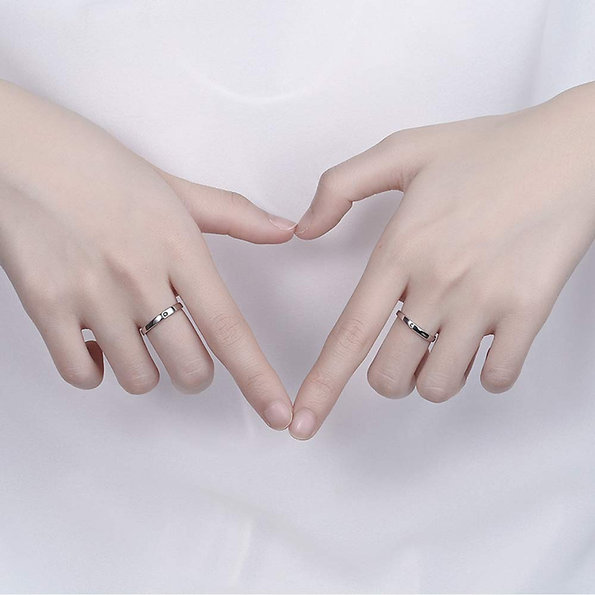 2 Pcs Sun Moon Couple Rings for Women Men Adjustable Couple Matching Promise Engagement Wedding Ring Set Simple Love Friendship Band Rings Gift Jewelry (Silver1：2 Pcs)