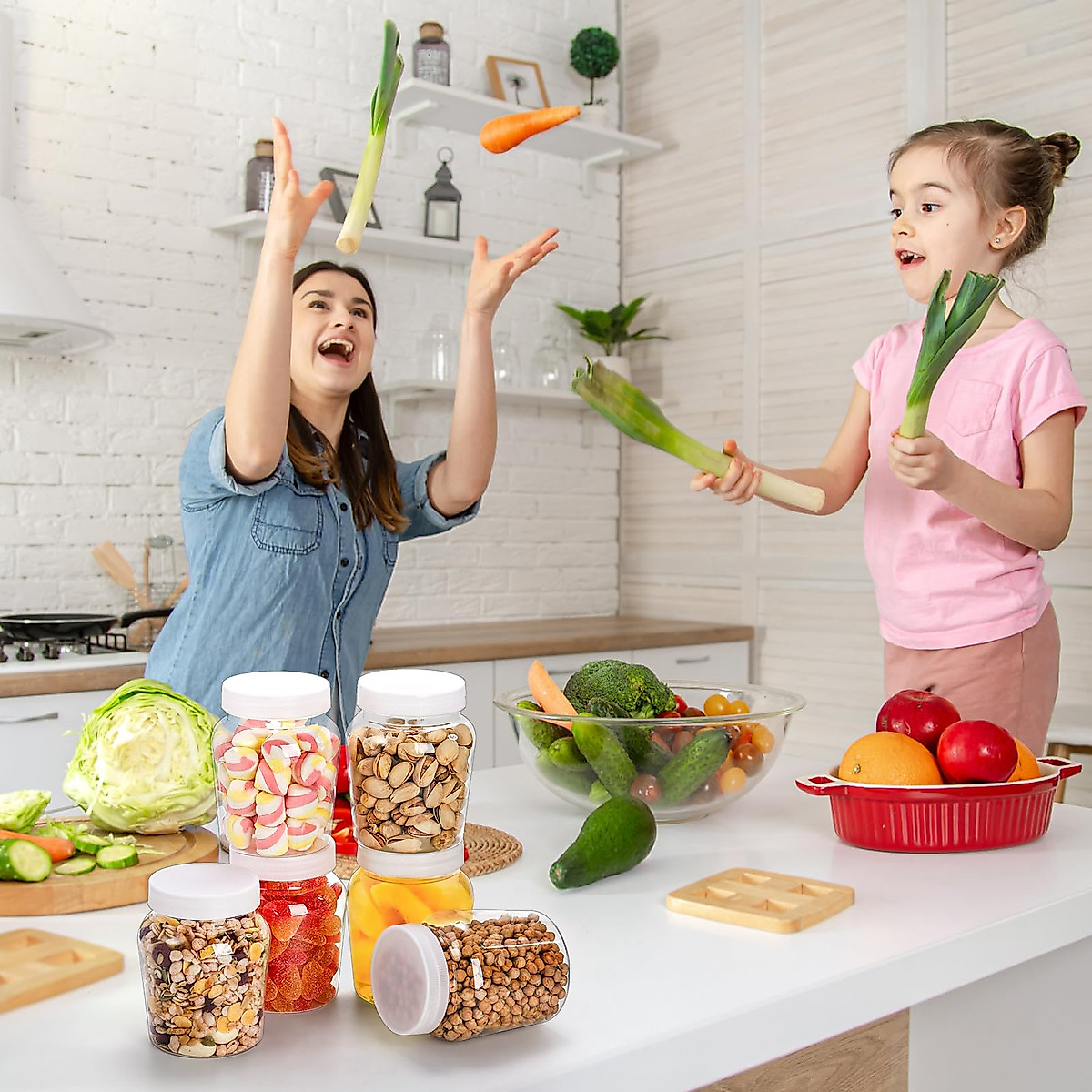 Goaste 12 Pack Round Clear Plastic Jars, 16 OZ Empty Storage Container, Household Refillable Candy Jar with Airtight Cap, Small Screw-On Lids Cylinder for Kitchen Food Storage, Nuts, Spices, Honey