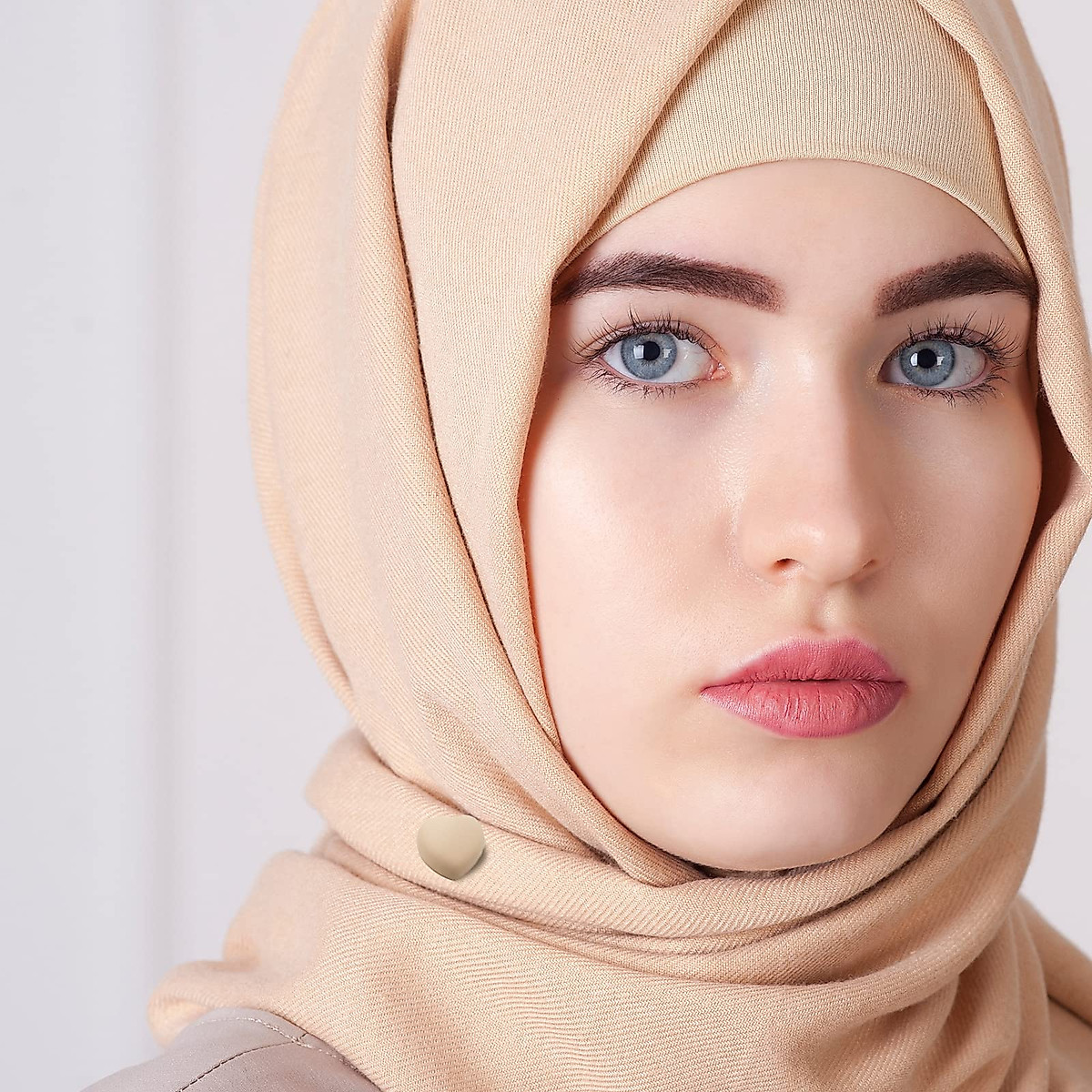 Hijab Magnetic Pins 12 Pieces Strongest Commercial Magnetic Hijab Pins Colorful Multi-use Hijab Round Magnets for Women