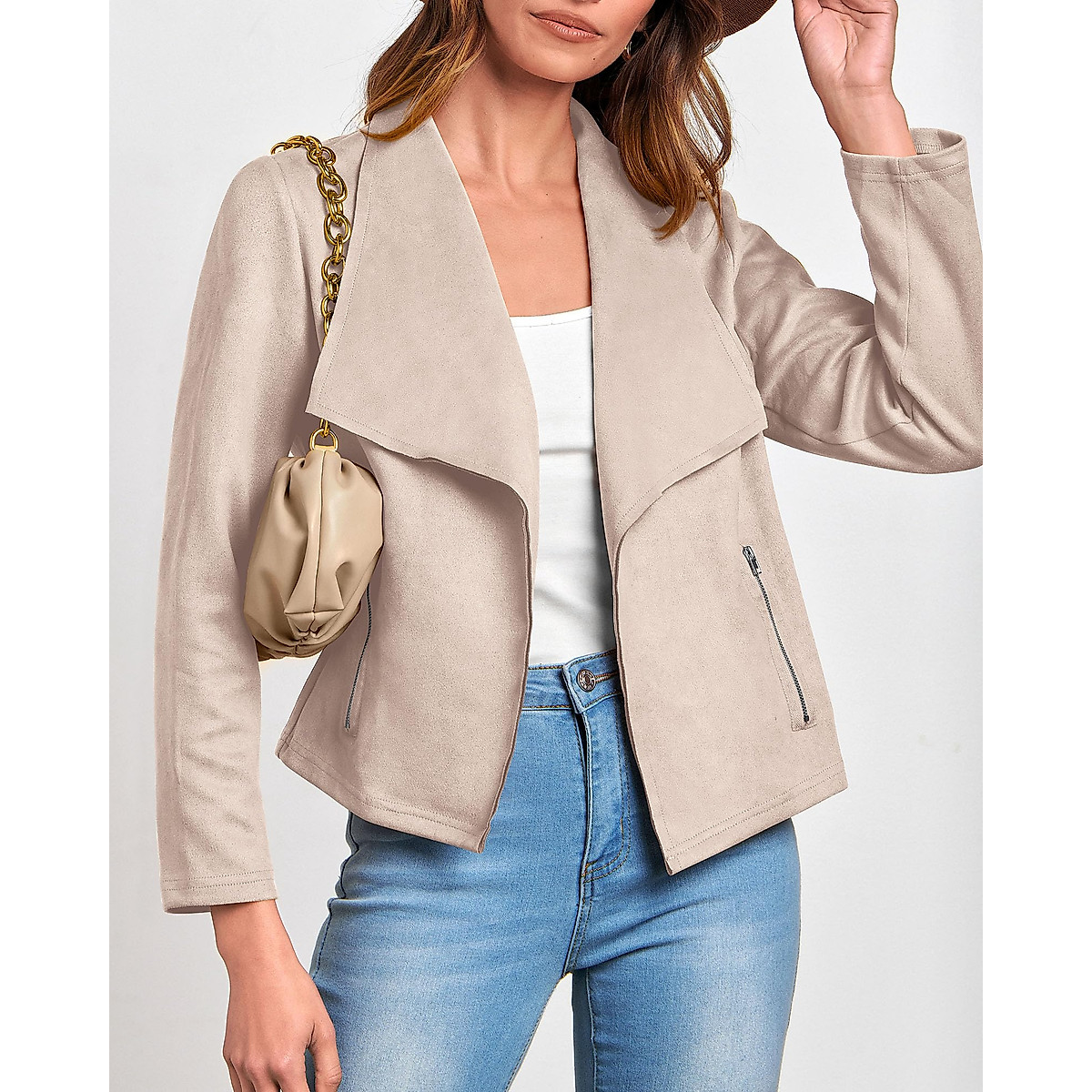 KIRUNDO Women's Faux Leather Suede Jacket 2024 Fall Fashion Light Long Sleeve Cropped Jacket Coats with Pockets(Beige Apricot, Medium)
