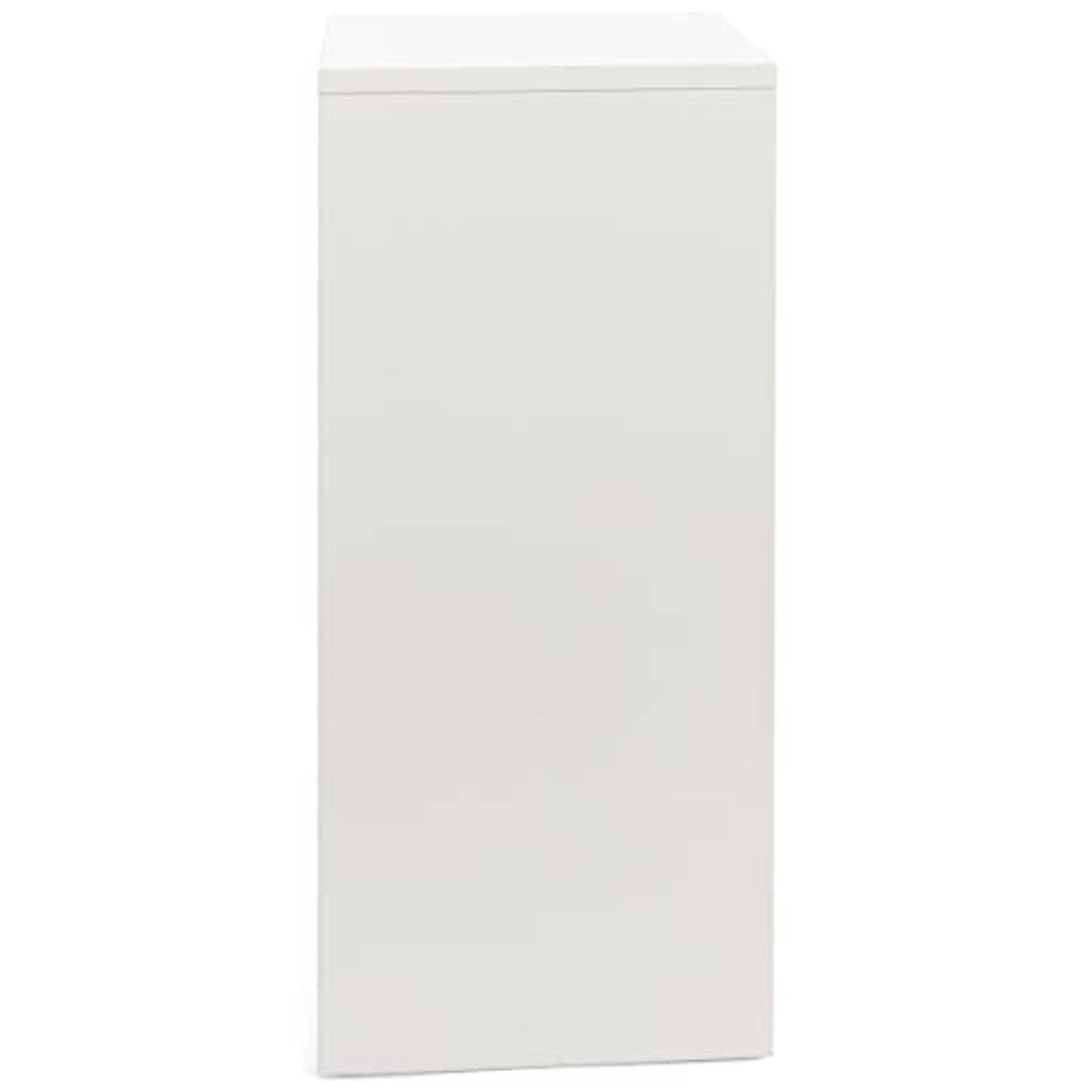 Displays2go, Gallery Display Column, Laminated Particle Board and Melamine Construction – White Laminate Finish (WDCUBEWHT2)
