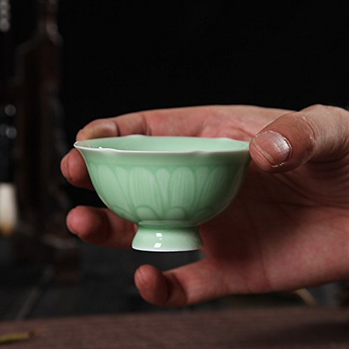 Celadon Kung Fu Teacups 2.5-Ounce Intaglio with Lotus Sake Cups (Green)