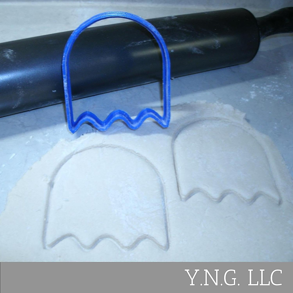 INSPIRED BY PACMAN GHOST VIDEO GAME ARCADE CHARACTER COOKIE CUTTER MADE IN USA PR496