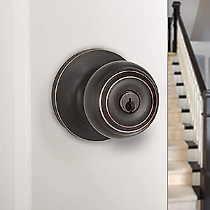 Amazon Basics Exterior Door Knob With Lock, Classic, Oil Rubbed Bronze