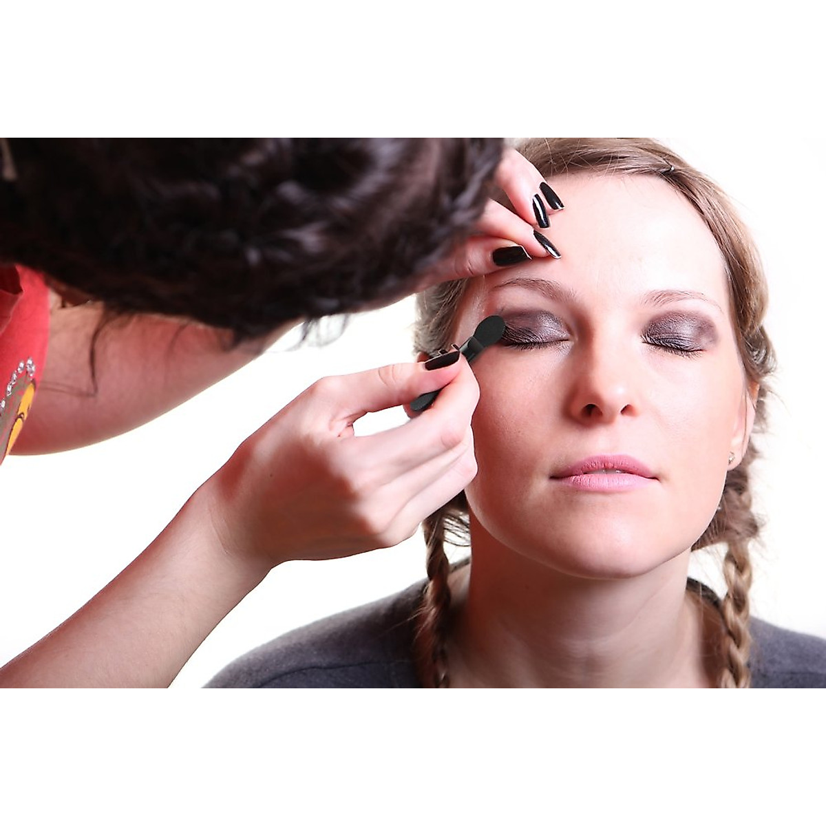 Deksias Disposable Dual Sided Eye Shadow Sponge Applicator Oval Tipped Eyeshadow Brushes Makeup Applicators (50PCS, black)