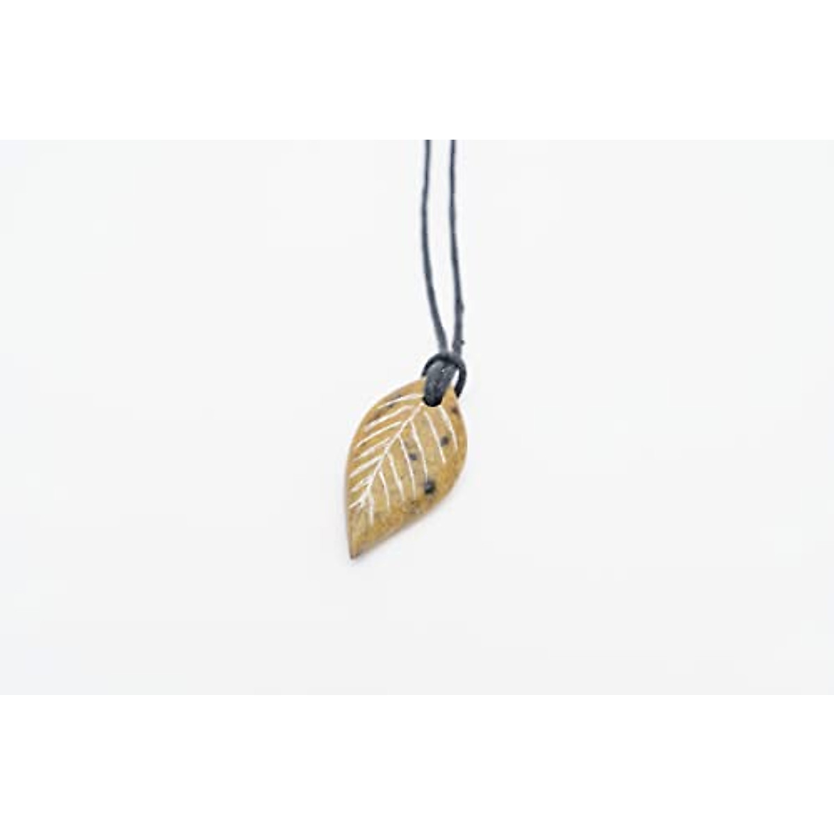 Studiostone Creative DIY Arts & Crafts Carving Kit Kids Adults Leaf Pendant Jewelry Sculpture Soapstone