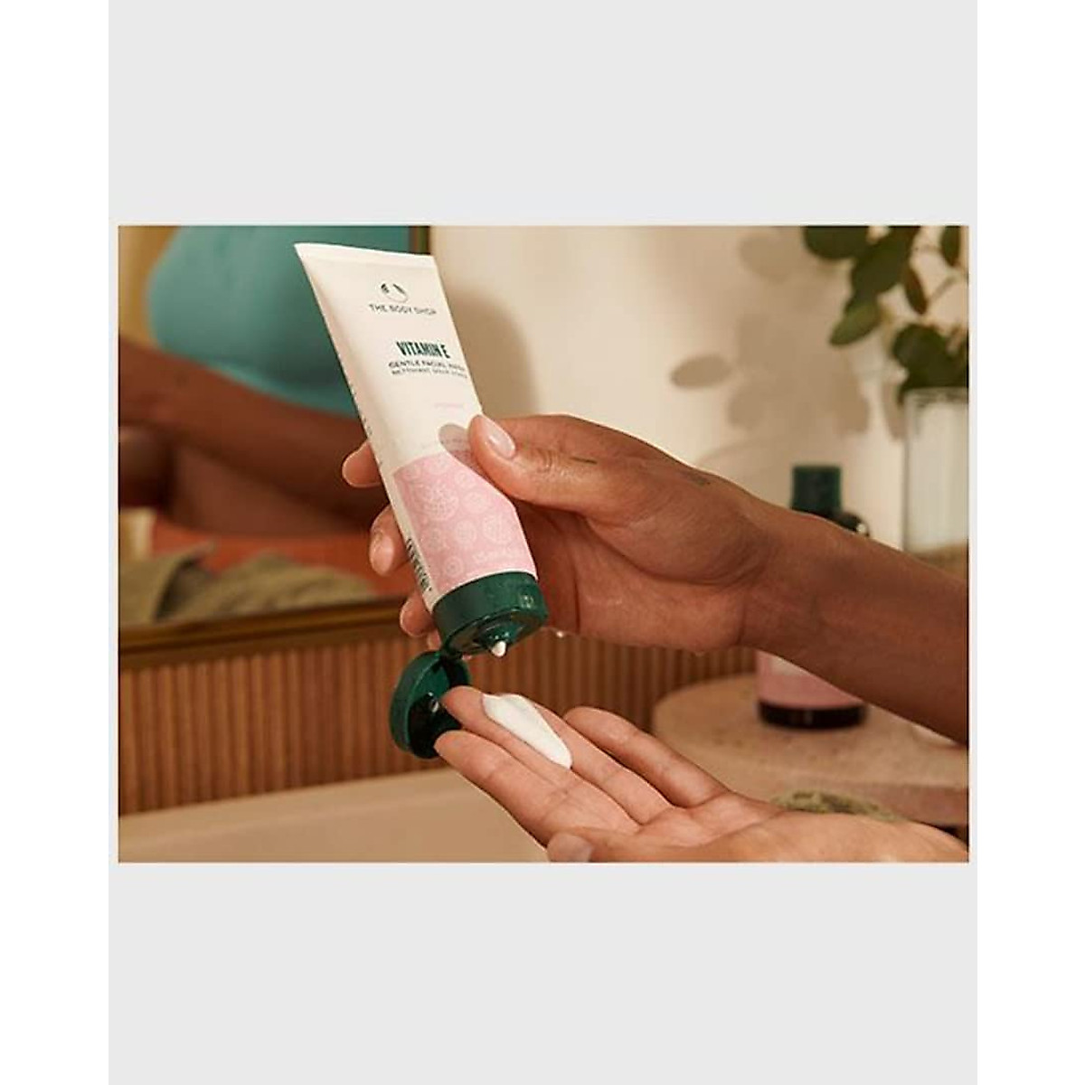 The Body Shop Vitamin E Gentle Facial Wash, 4.2 Fl Oz