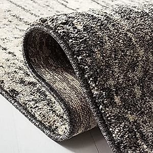 SAFAVIEH Retro Collection Area Rug - 6' Square, Black & Light Grey, Modern Abstract Design, Non-Shedding & Easy Care, Ideal for High Traffic Areas in Living Room, Bedroom (RET2770-9079)