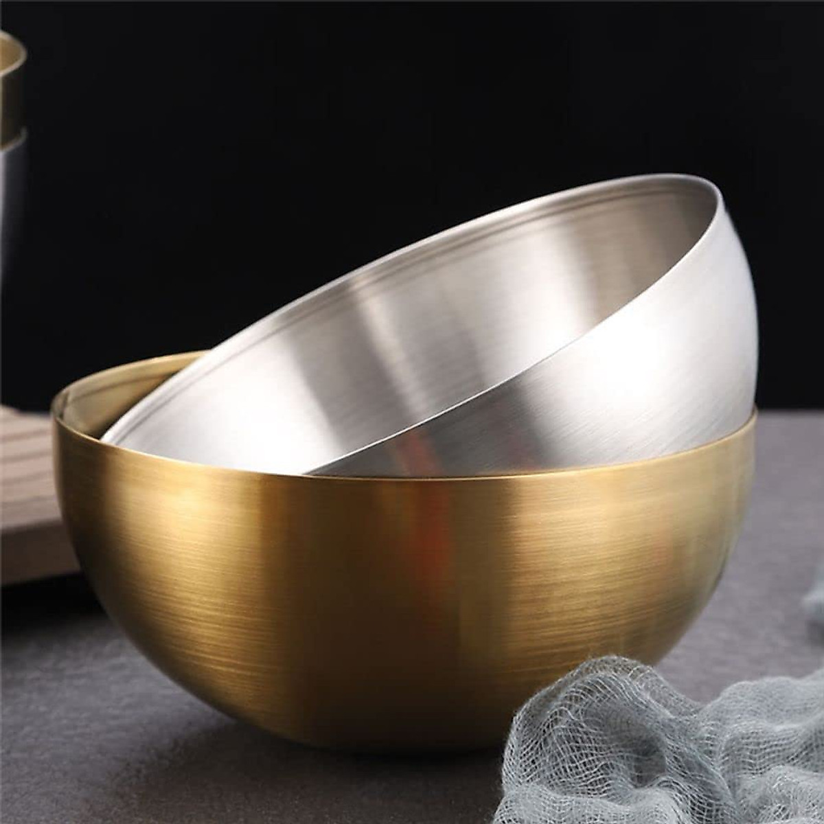 Stainless Steel Salad Bowls, Large Capacity Food Containers Heat Insulated Bowls, Household Flatware Mixing Bowls Soup Bowls(20cm,gold)