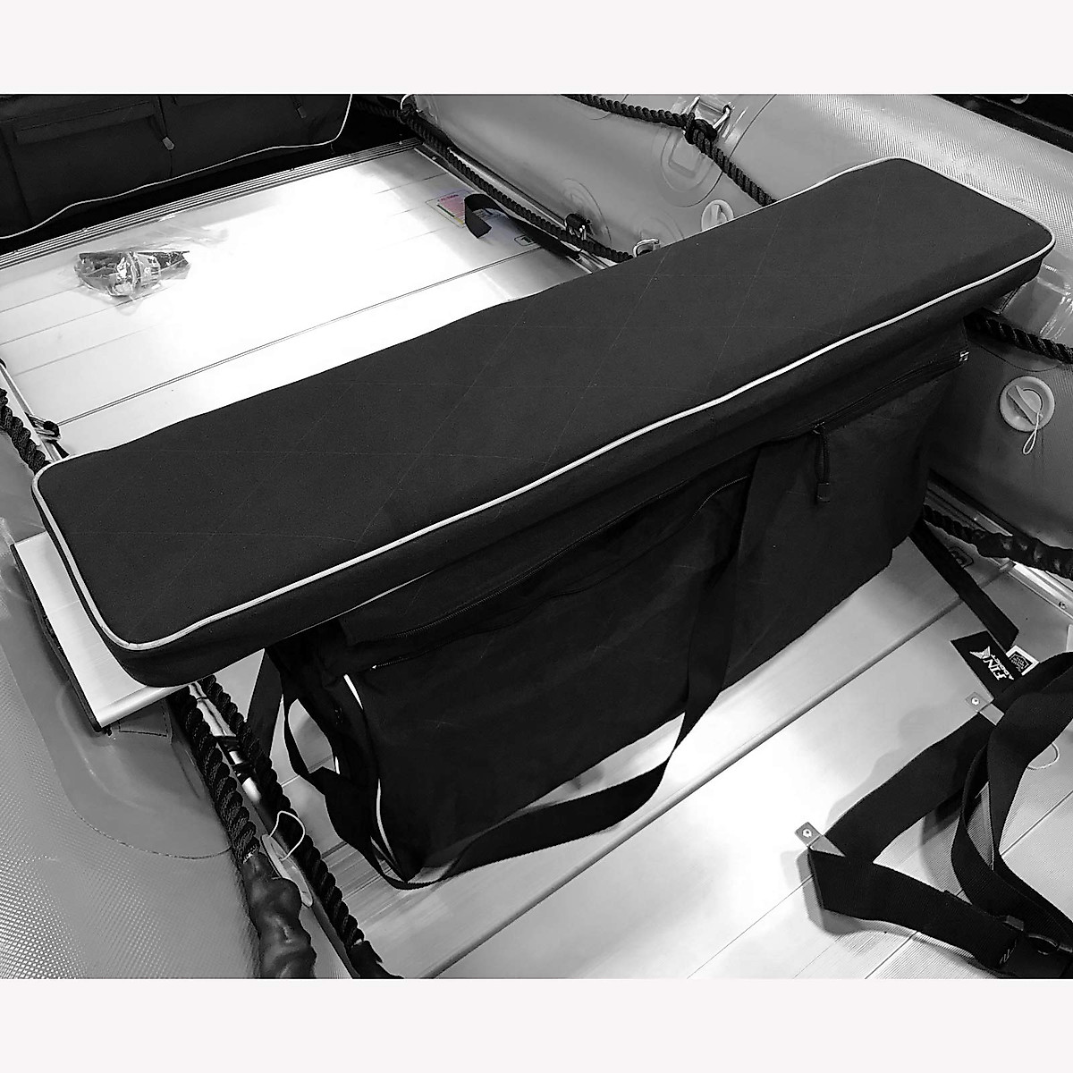 Seamax Universal Inflatable Boat Bench Seat Cushion and Detachable Seat Bag with Sunlitec 3-Layers Fabric and Reflective Edges (Size B - 34" for 270-330 Boats)