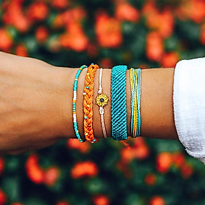Tarsus Bracelets For Teen Girls, Boho Cute Handmade Flower Daisy Sunflower Braided Woven Friendship Bracelets for Women Stack 5 Bracelet Set Stuff