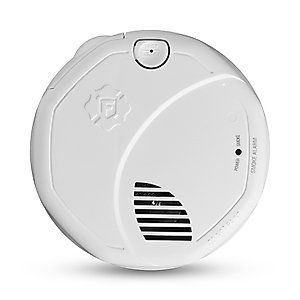 First Alert SM500V, Interconnect Battery-Operated Smoke Alarm with Voice Alerts, 1-Pack