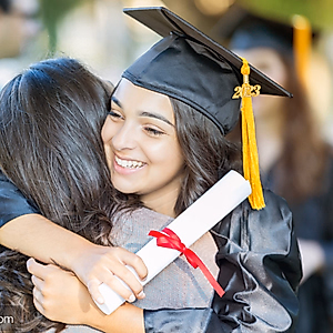 10pcs Yellow Graduation Tassels Academic Graduation Cap Decoration Tassel with 10pcs 2023 Year Golden Charms for 2023 Graduation Ceremonies Party Activities