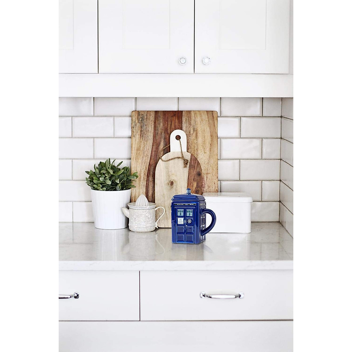 Doctor Who Tardis Mug | Official Ceramic Coffee Mug With Lid | 17 Oz.