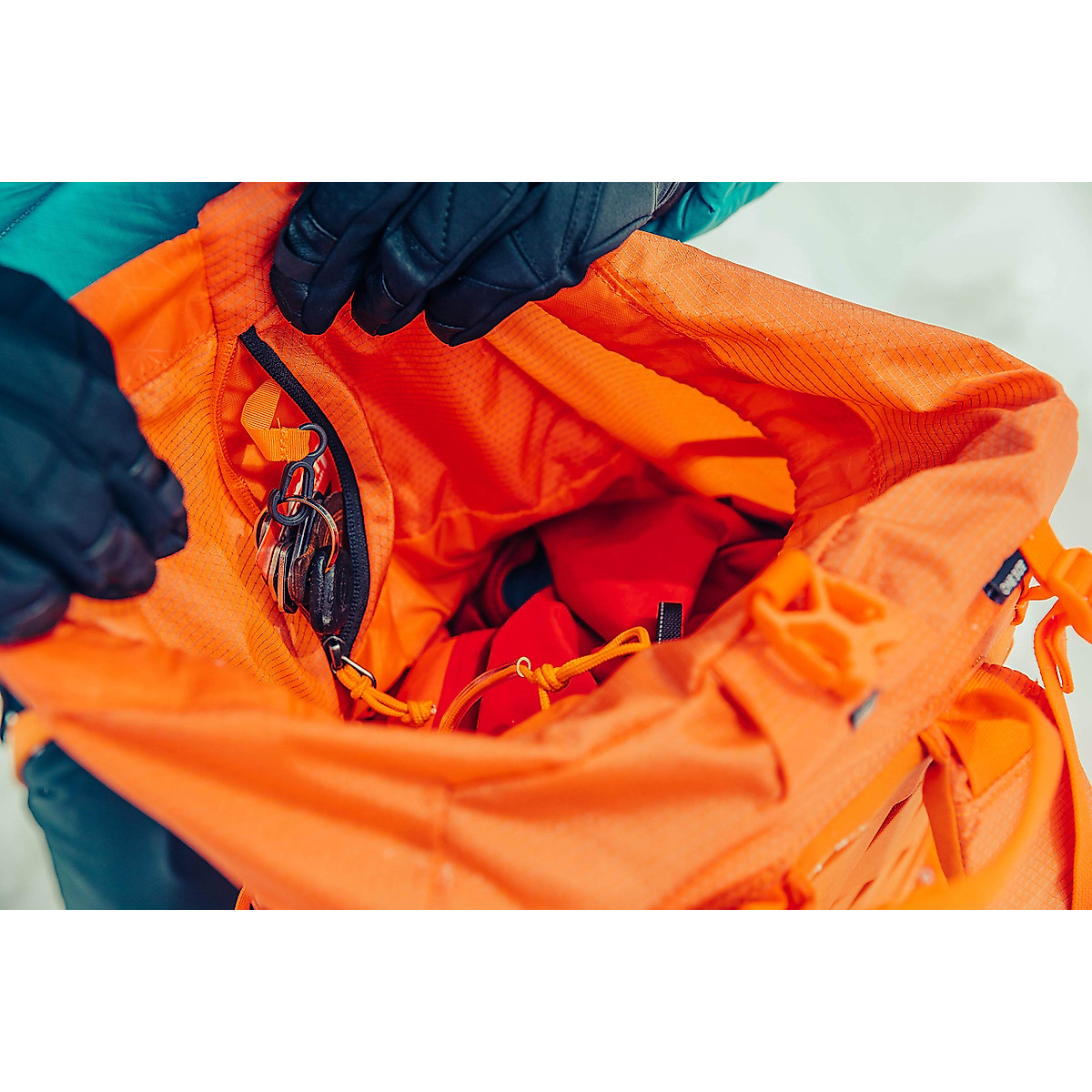 Gregory Mountain Products Alpinisto 28 LT Alpine Backpack