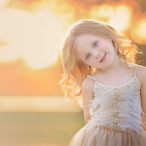 Astronaut Stud Earrings, 4 Pairs Creative Asymmetric Spaceman Star Moon Stud Earrings Planet Dangle Cloud Rain Drop Earrings for Girls Kids Women