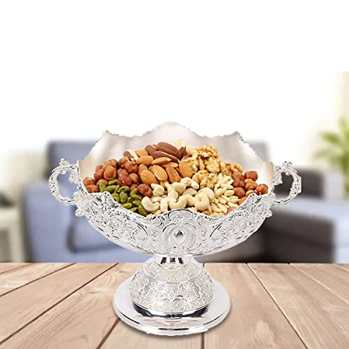 TOTITOM European Fruit Plate Tray Trinket Dish Snack Tray Zinc Alloy Bowl Ornaments with Retro Design for Candy Storage Food Serving Tray Apply to Kitchen/Dining Room/Outdoors Party