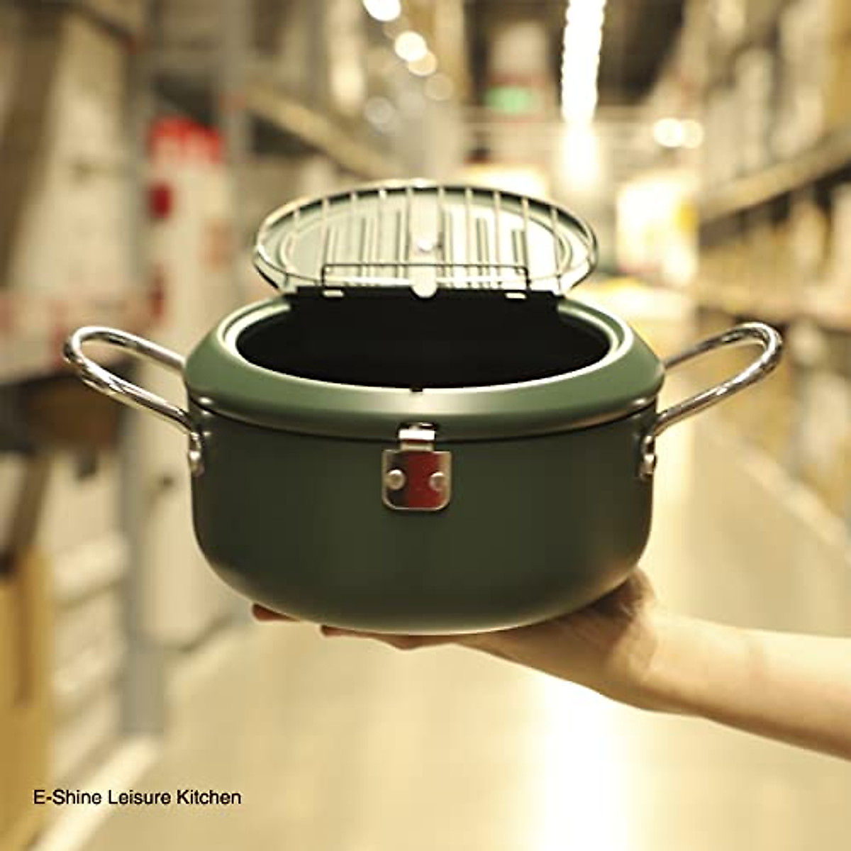 Deep Fryer Pot by E-Shine Leisure Kitchenware, Japanese Style Tempura Deep Fryer with Fahrenheit Thermometer, Small and Easy Clean, Vintage Green, DIAM. 9.5”