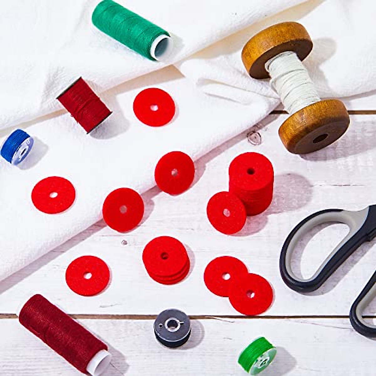 100 Pieces Sewing Machine Spool Pin Felt Pad Red Spool Pin Felts Thread Spool Pin Sewing Machine Spool Adapter Treadle Sewing Machine Parts for DIY Sewing Arts Crafts, 1 x 0.2 x 0.08 Inch
