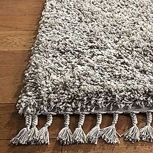 SAFAVIEH Pro Luxe Shag Collection Accent Rug - 4' x 6', Grey & Cream, Boho Tassel Design, Non-Shedding & Easy Care, 2.4-inch Thick Ideal for High Traffic Areas in Foyer, Living Room, Bedroom (PLX432F)