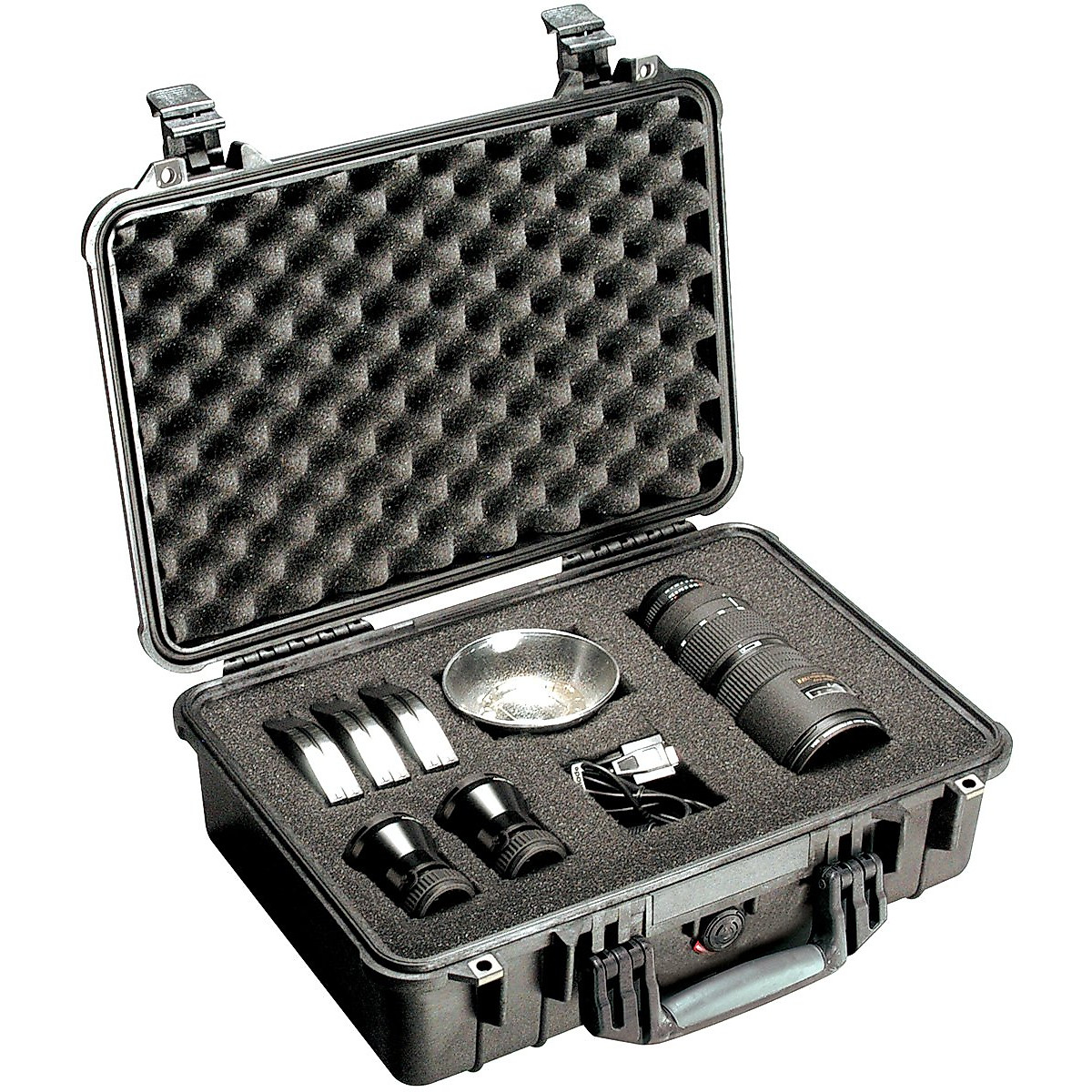 Pelican 1500 Camera Case With Foam (Desert Tan)