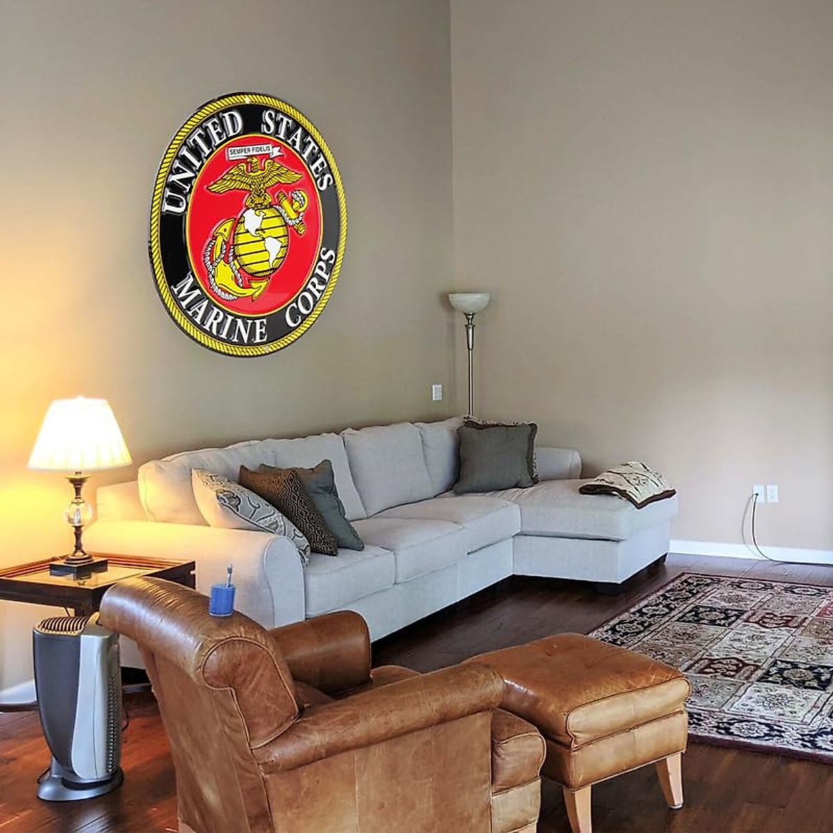 United States Marine Corps Decorative Wall Plate for Home, Office, or Man Cave. Very sturdy. 2 holes for easy hanging anywhere. Great gift for your fellow Marine. Officially Licensed product.
