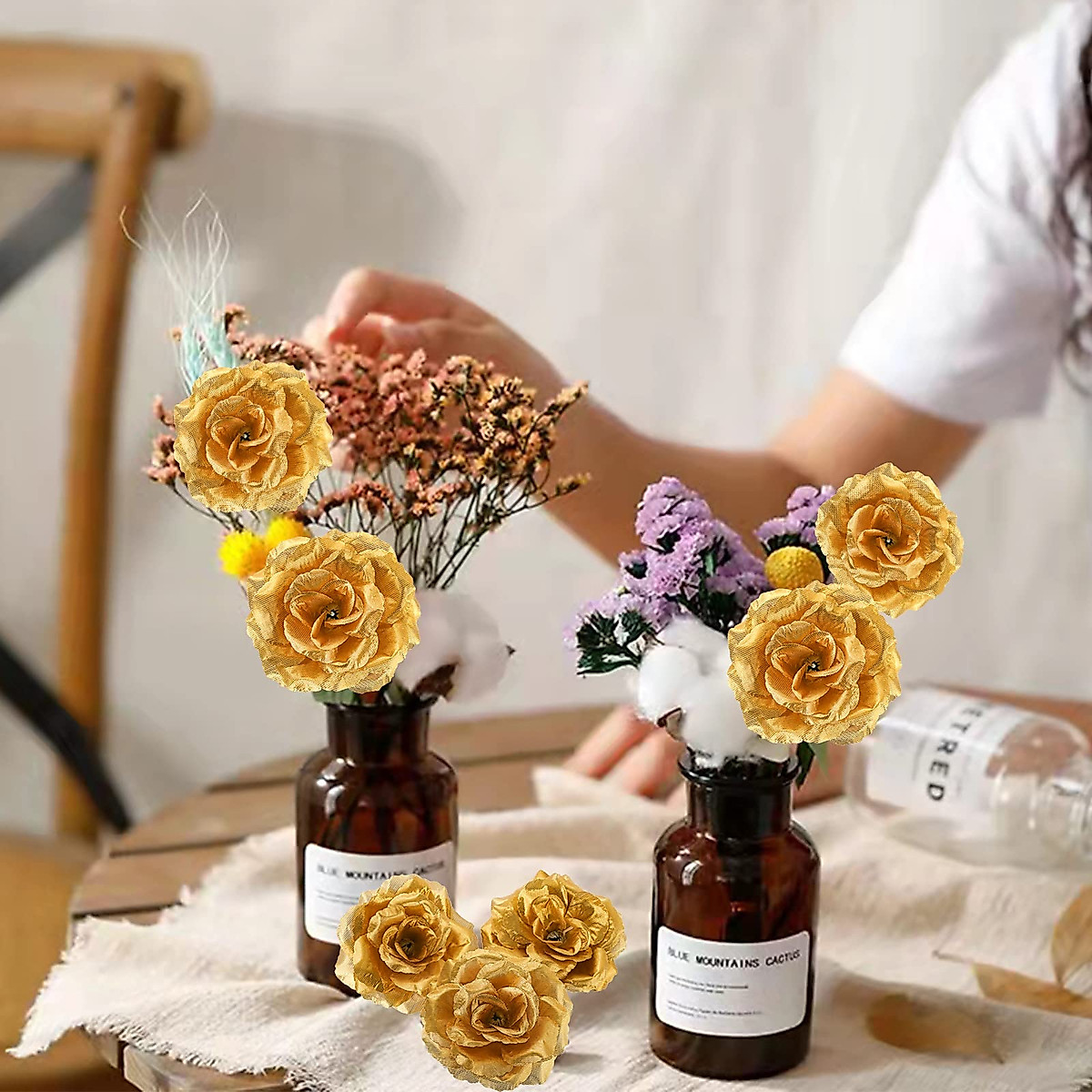 Youeon 100 Pcs Artificial Rose Flower Heads for Crafts, 3.5 Inch Faux Gold Flower Heads, Silk Rose Flowers Head in Bulk, Gold Roses Artificial Flowers for Centerpieces, Flower Wall, Wedding