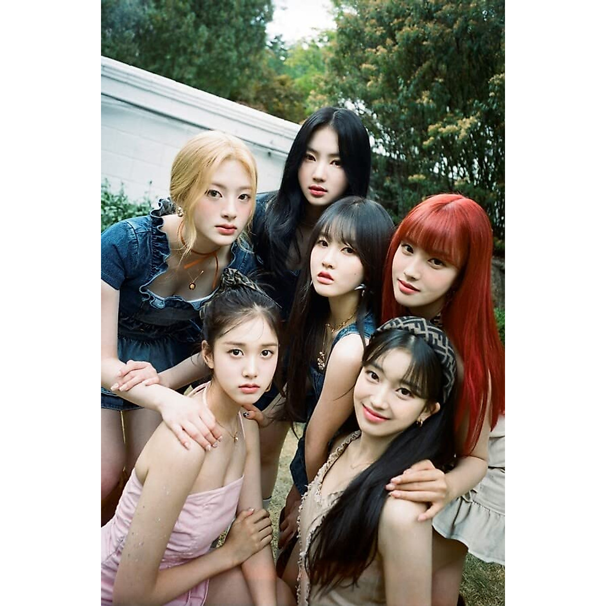 DREAMUS STAYC STAY IN CHICAGO 1st PhotoBook Package+Photobook+DVD+Photocard set+Postcard set+Tracking