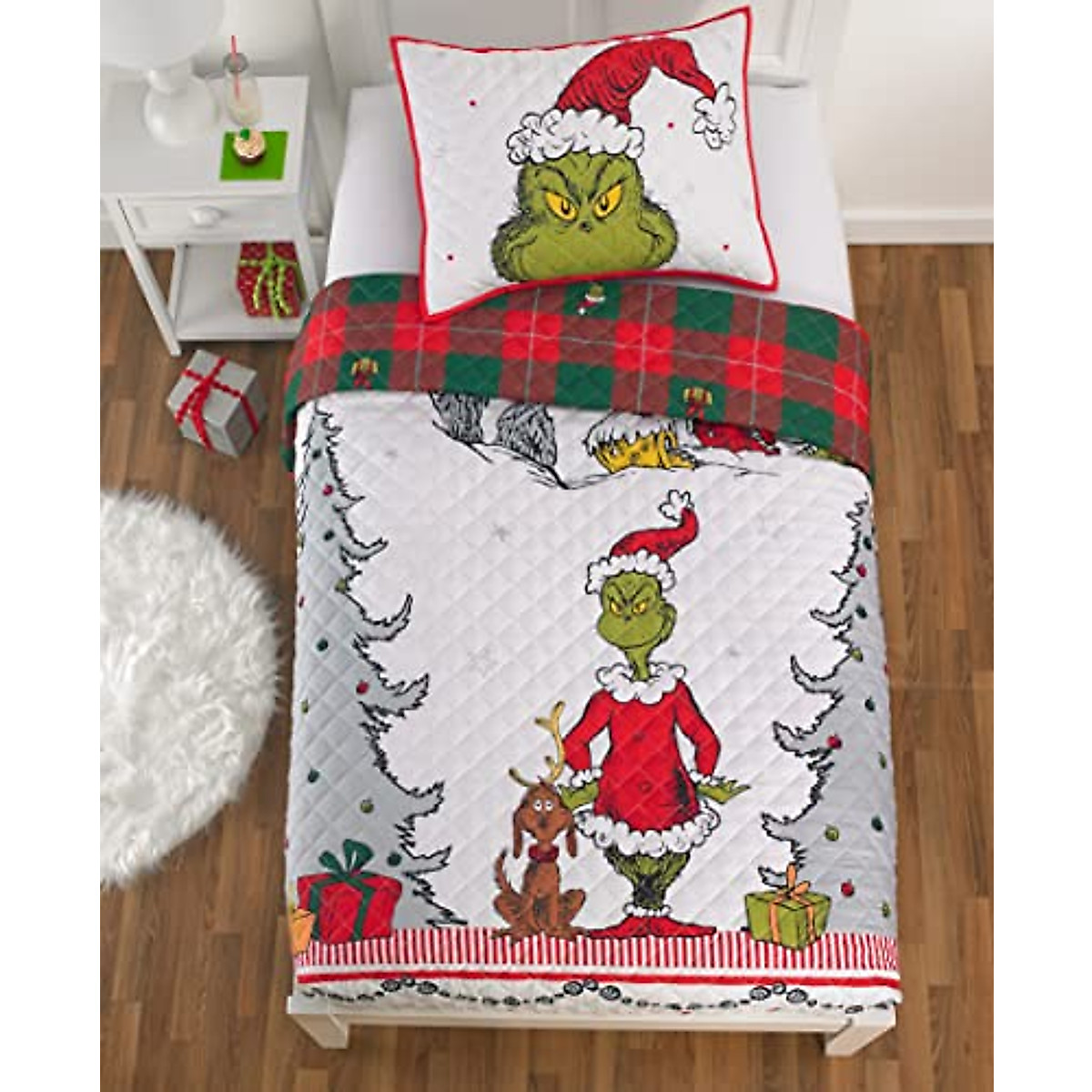 Franco Grinch by Dr. Seuss Holiday Bedding Super Soft Pillow Sham and Quilt Set, Full/Queen Size 76" x 86", (Official Dr. Seuss Product)