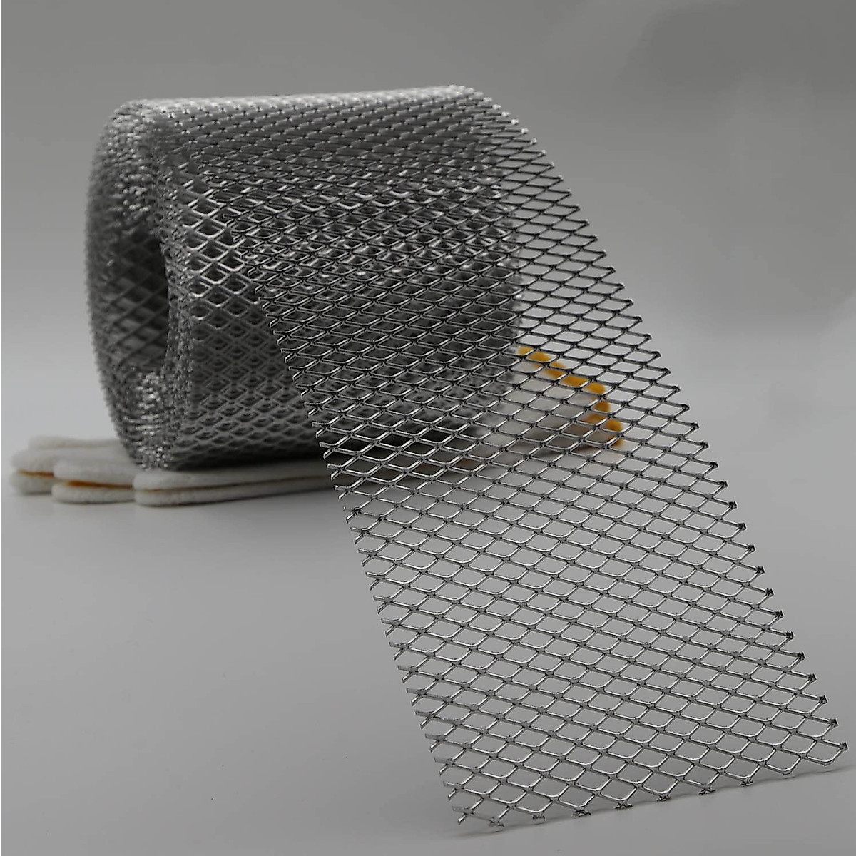 Carligo Gutter Guard, Leaf Filter Gutter Covers, Aluminum Screen Roll 6 Inch X 21 Feet for DIY Gutter Filter, Gutter Downspout Covers, Rain Gutter Leaf Guard, Leaf Filter Gutter Protection