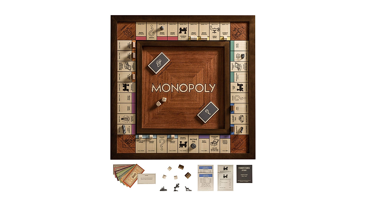 WS Game Company Monopoly Heirloom Edition - Luxurious Family Game