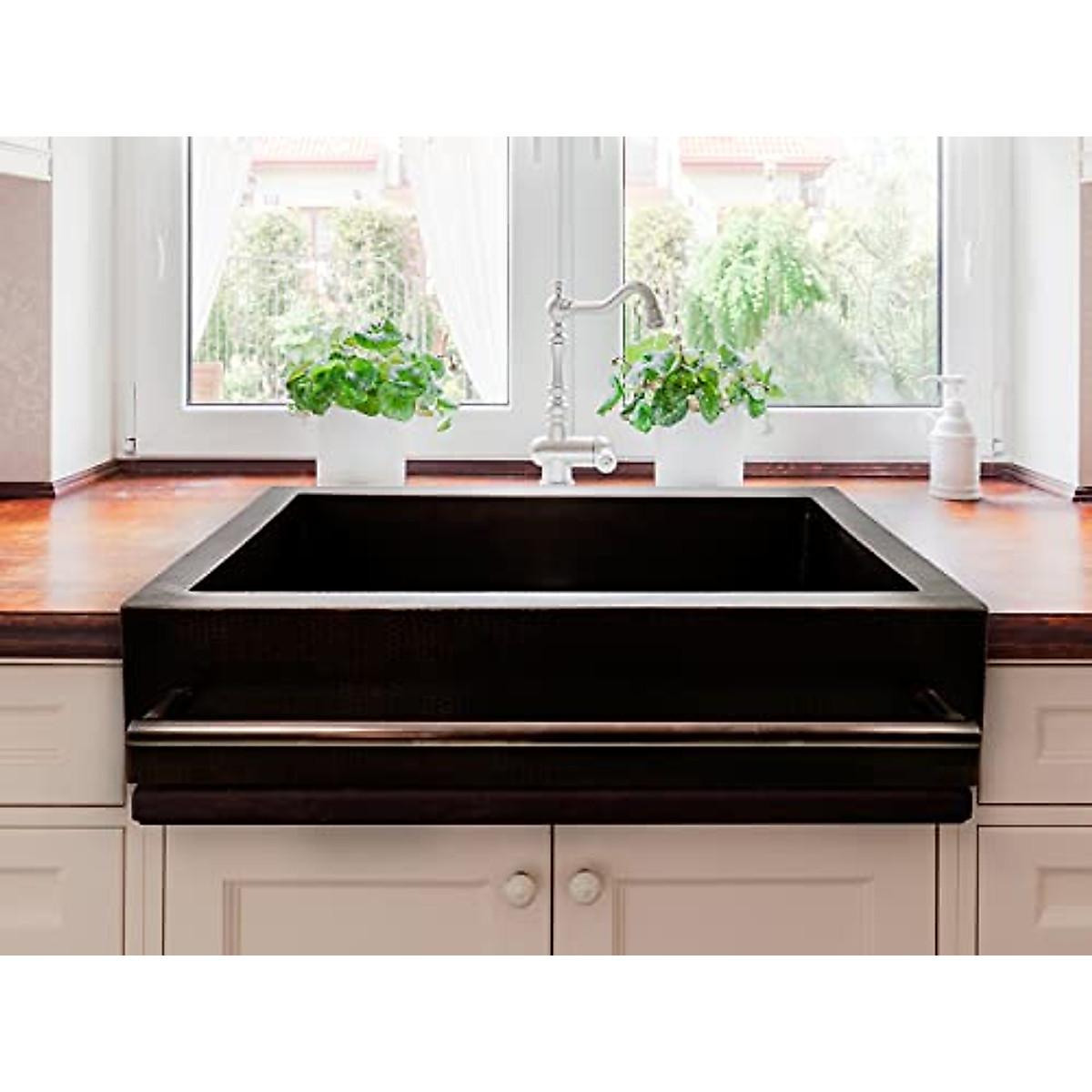 Copper Farmhouse Kitchen Sink Squared Towellbar Design