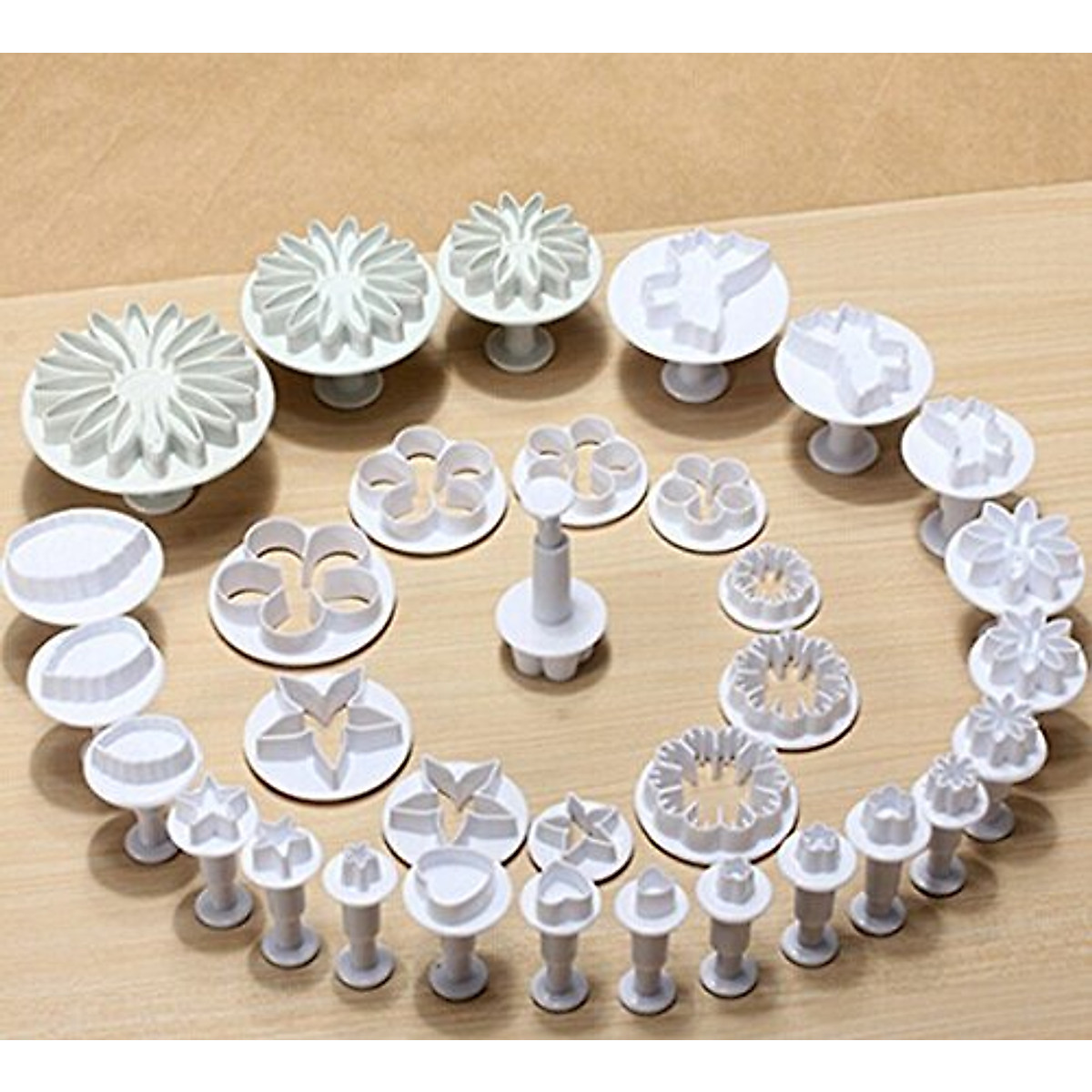 Zuoyou 33 Piece Fondant Cake Cookie Plunger Cutter Sugarcraft Flower Leaf Butterfly Heart Shape Decorating Mold DIY Tools