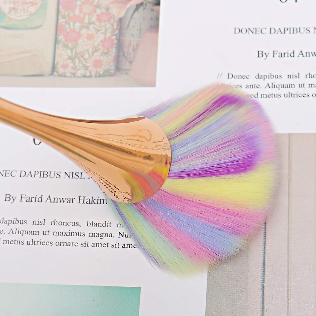 Large Mineral Powder Brush, Soft Fluffy Blush Brush, Bronzer Kabuki Makeup Brush, Nail Brush, Professional Loose Setting Powder Brush for Daily Makeup (Colorful)