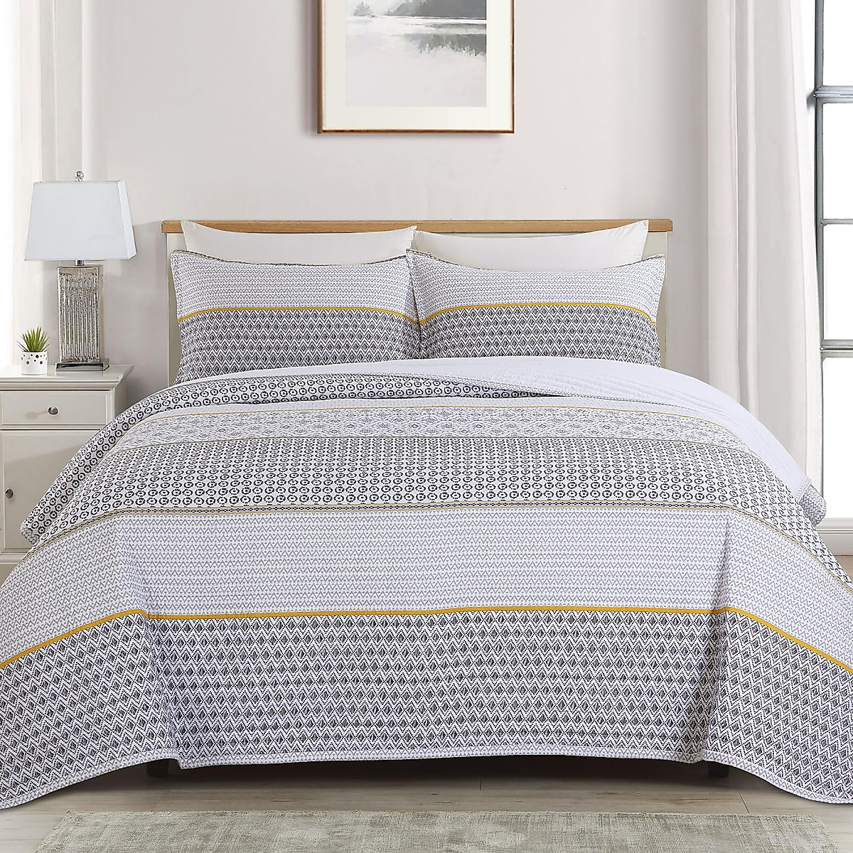 HOMBYS Oversized King Bedspread Boho Striped Pattern Quilt Set 3 Pcs Lightweight, Soft & Breathable Coverlet Beding Set for All Season