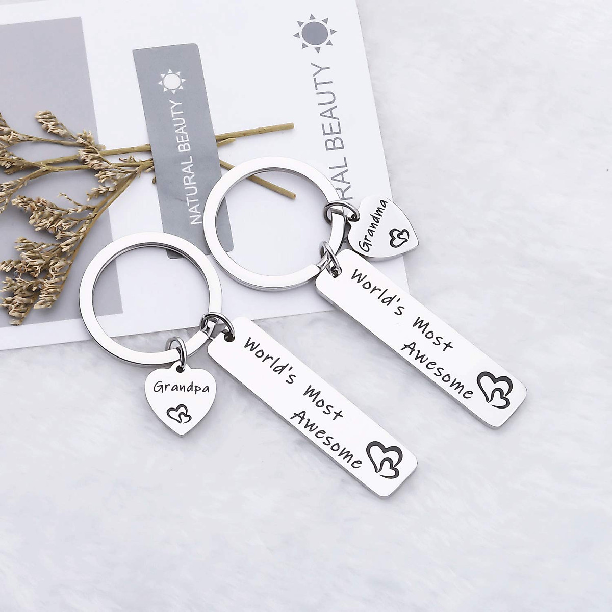 WSNANG Grandparent Gift World's Most Awesome Grandma/Grandpa Keychain Set Thank You Gift for Grandma Grandpa (Grandparent Set KC)